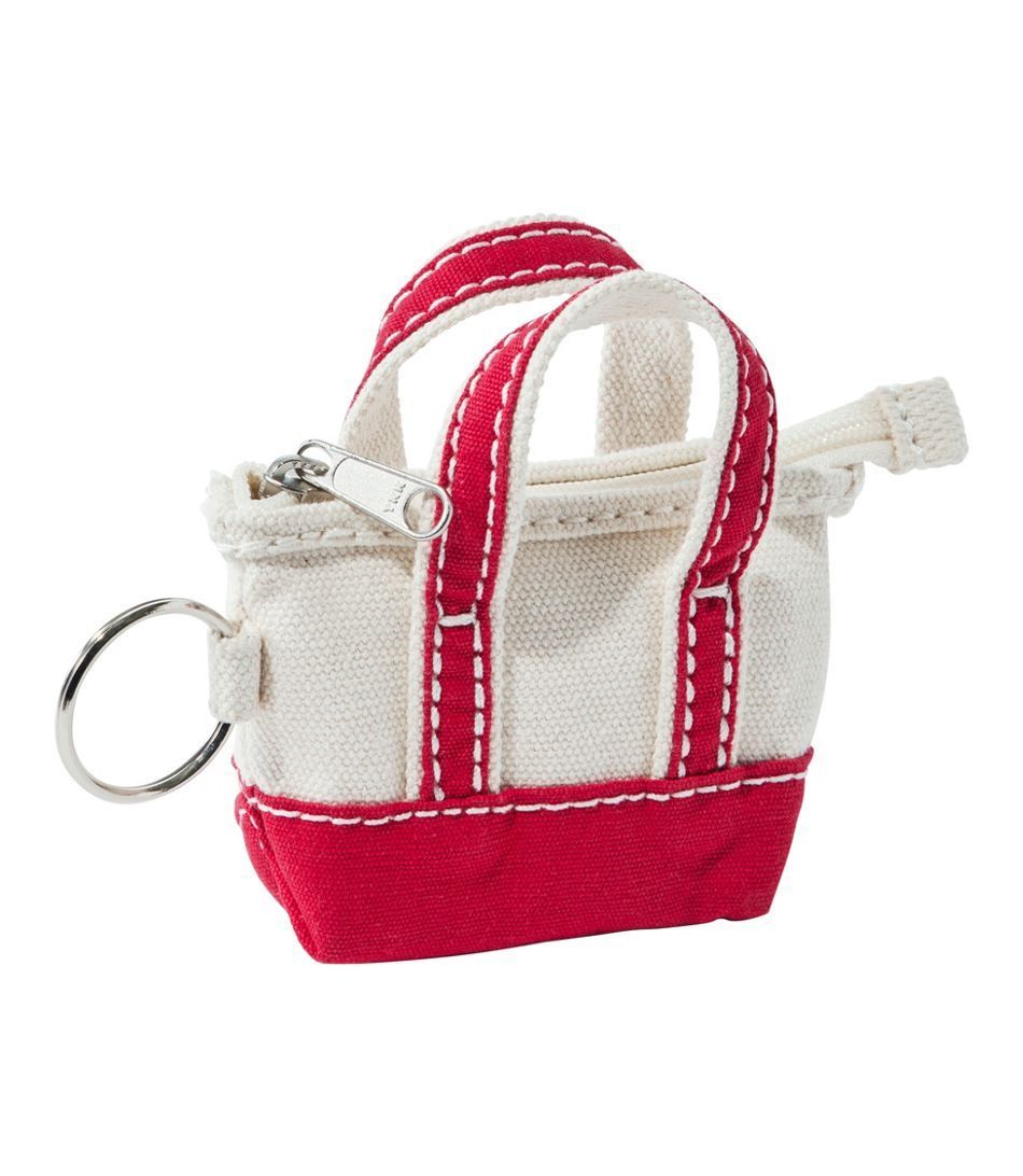 9 Stylish Bag Charms That Add Country Flair