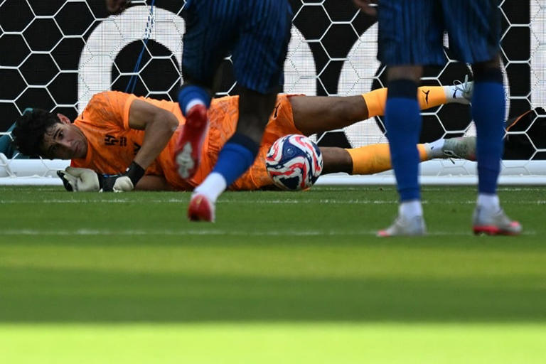 Yassine Bounou décroche le prix du meilleur arrêt en Saudi Pro League