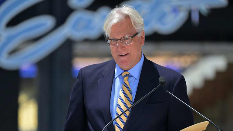 How new Los Angeles Lakers owner Mark Walter made his fortune