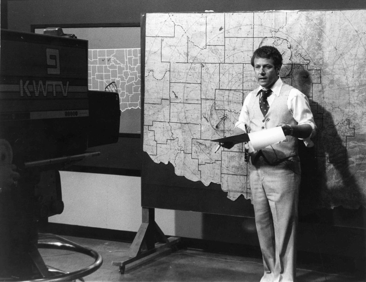 Gary England, Meteorologist Who Brought Doppler to Tornado Alley, Dies ...