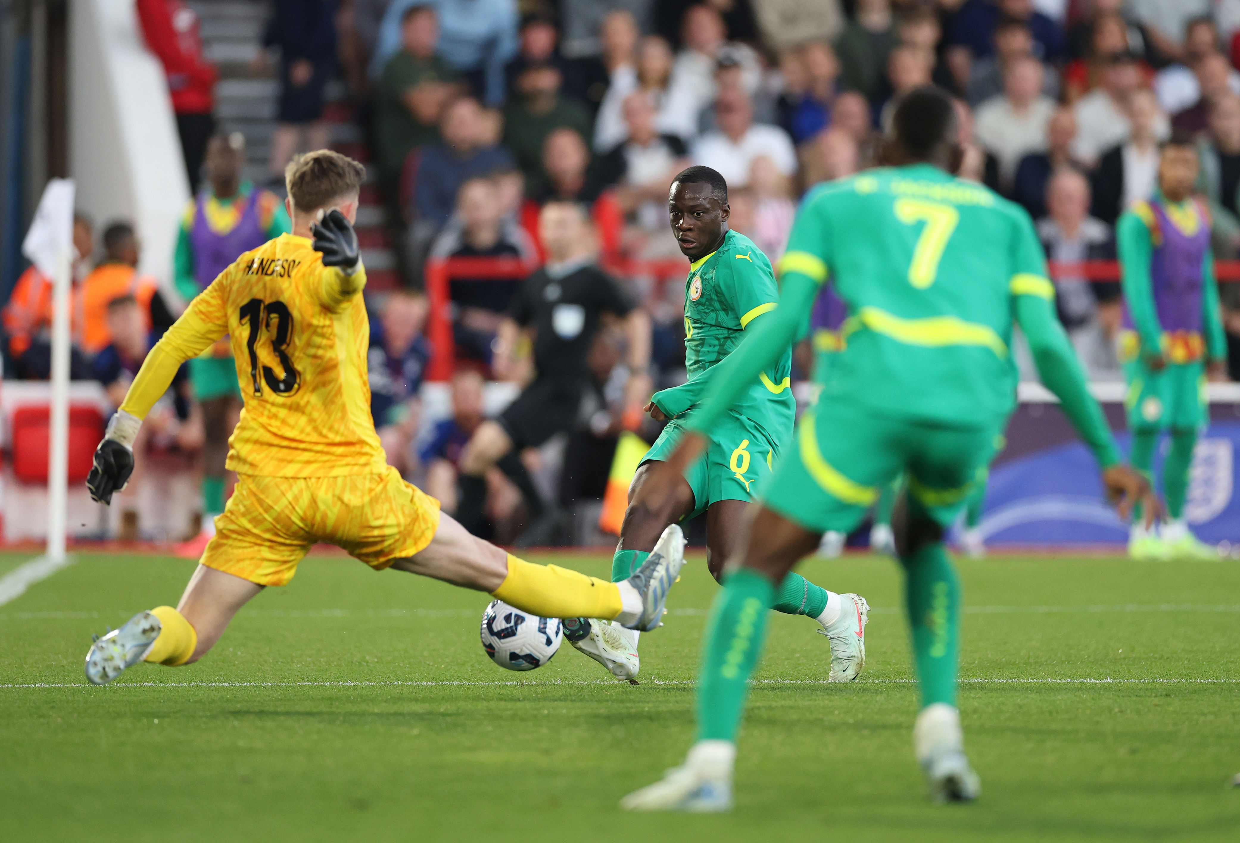 Nottingham Forest set to rival Sunderland for midfield duo as ex-Black ...