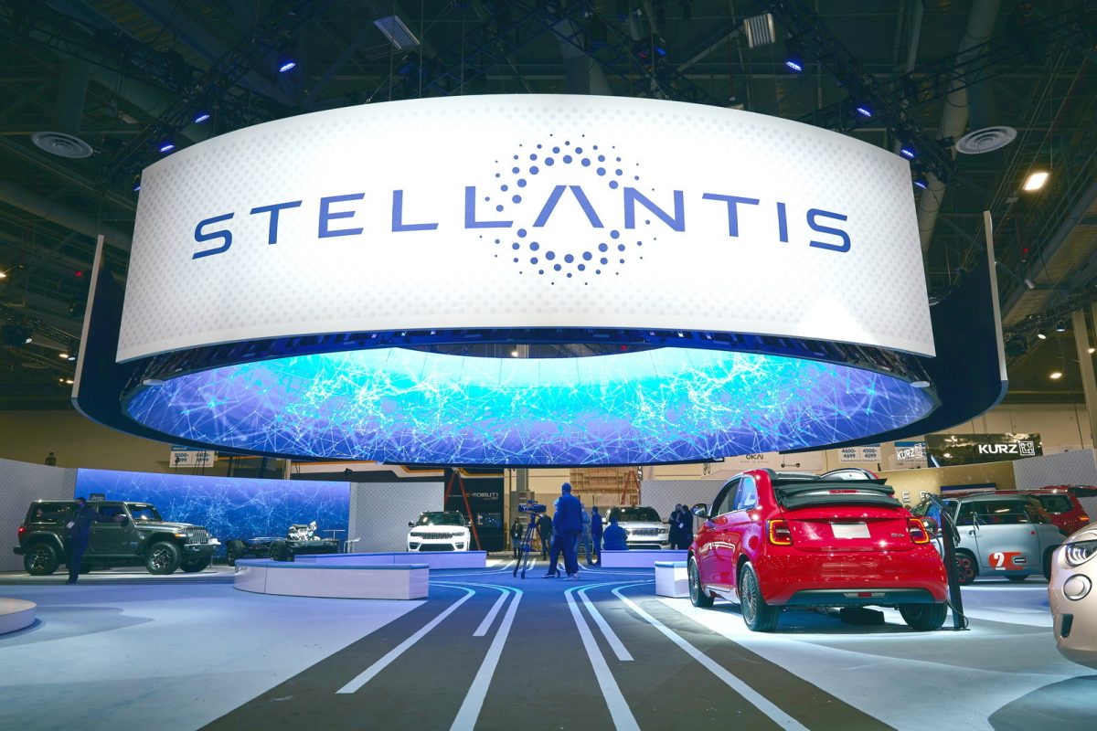 Stellantis richiama oltre 219.000 veicoli negli USA