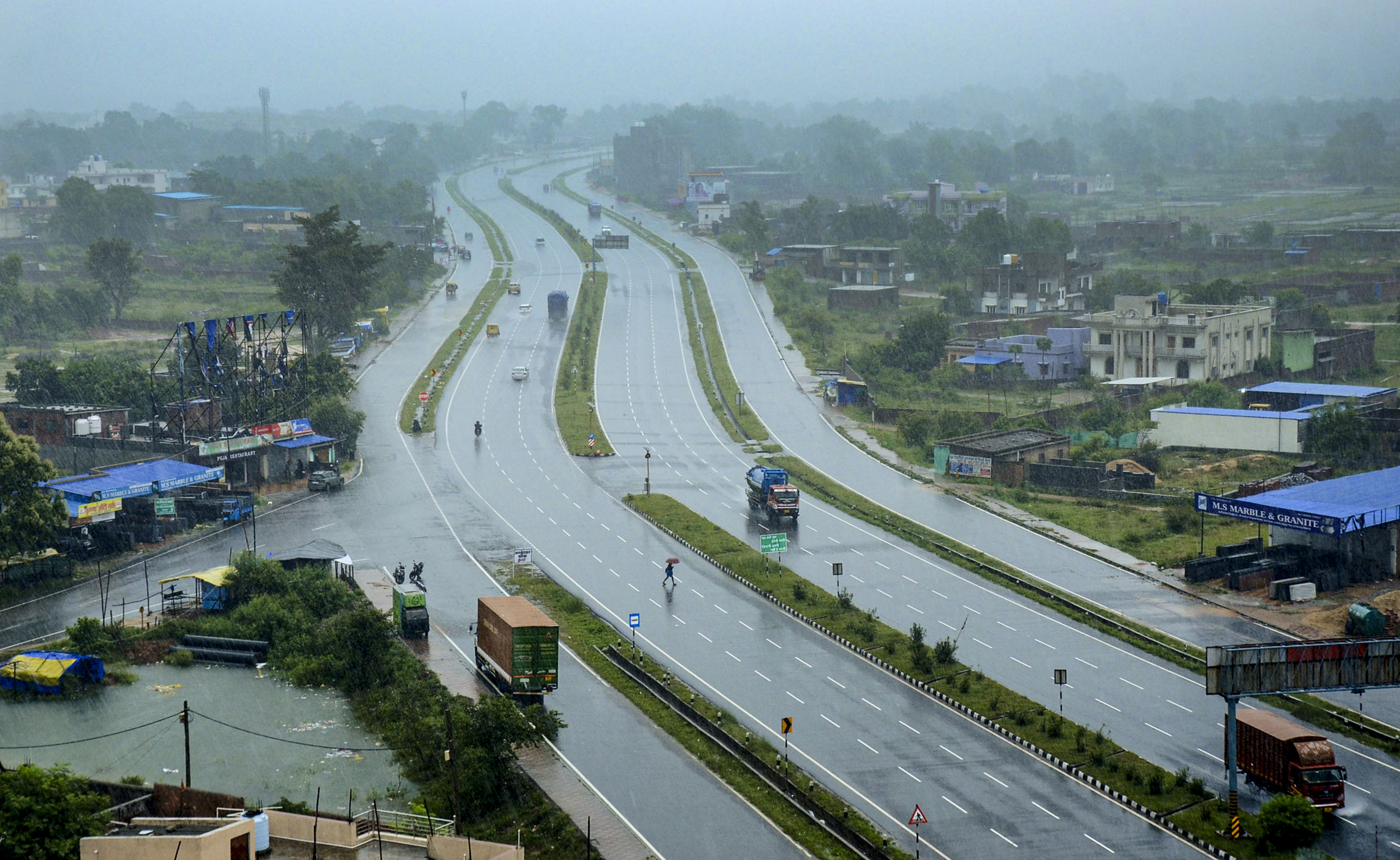 Schools in Ranchi, Khunti to remain closed also on Friday as IMD ...