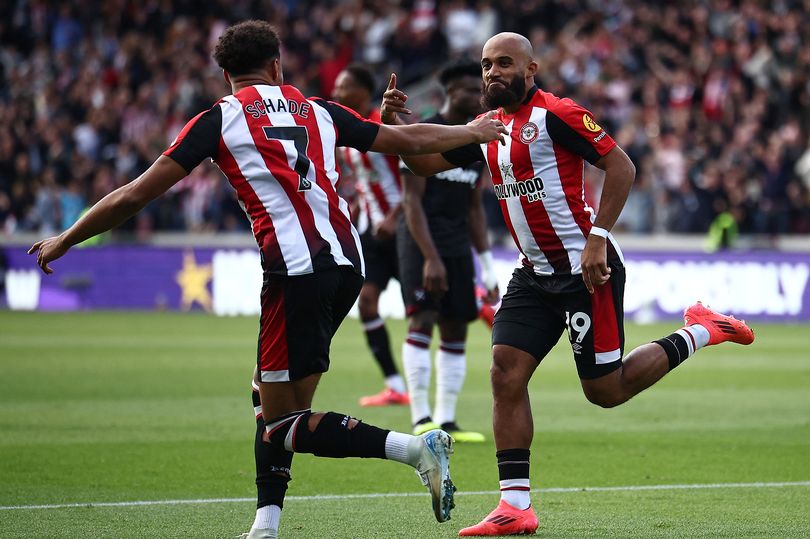 Manchester United have been given the green light to sign £85m Bryan ...