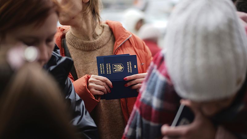 Ukraine’s parliament passes bill allowing dual citizenship to motivate ...