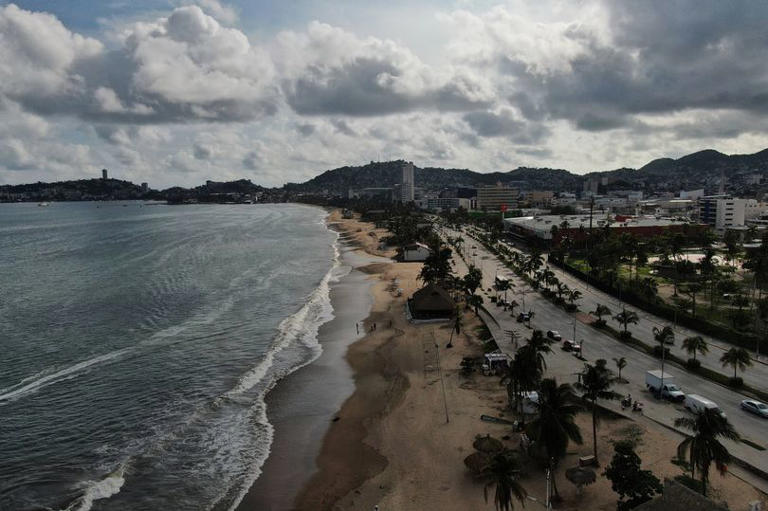 Storm Erick upgraded to 'extremely dangerous' Category 4 hurricane as ...