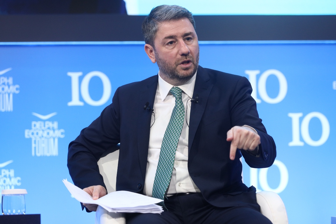 ΠΑΣΟΚ: «Πάρτι» απευθείας αναθέσεων καταγγέλλει ο Ανδρουλάκης ...