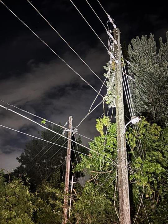 AES Indiana, Duke Energy work to restore power as thousands remain ...