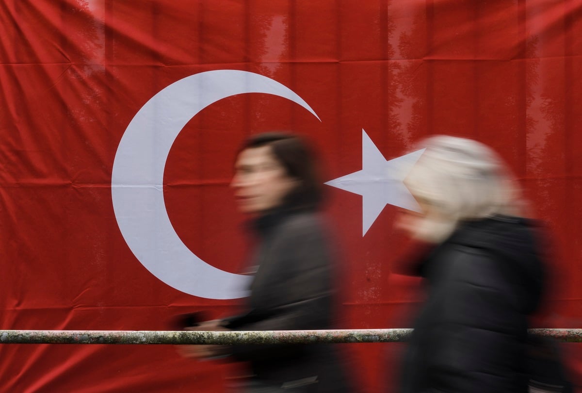 «Καμία νομική συνέπεια πάνω σε αμφισβητούμενα νησιά»: Αιχμηρή η πρώτη ...