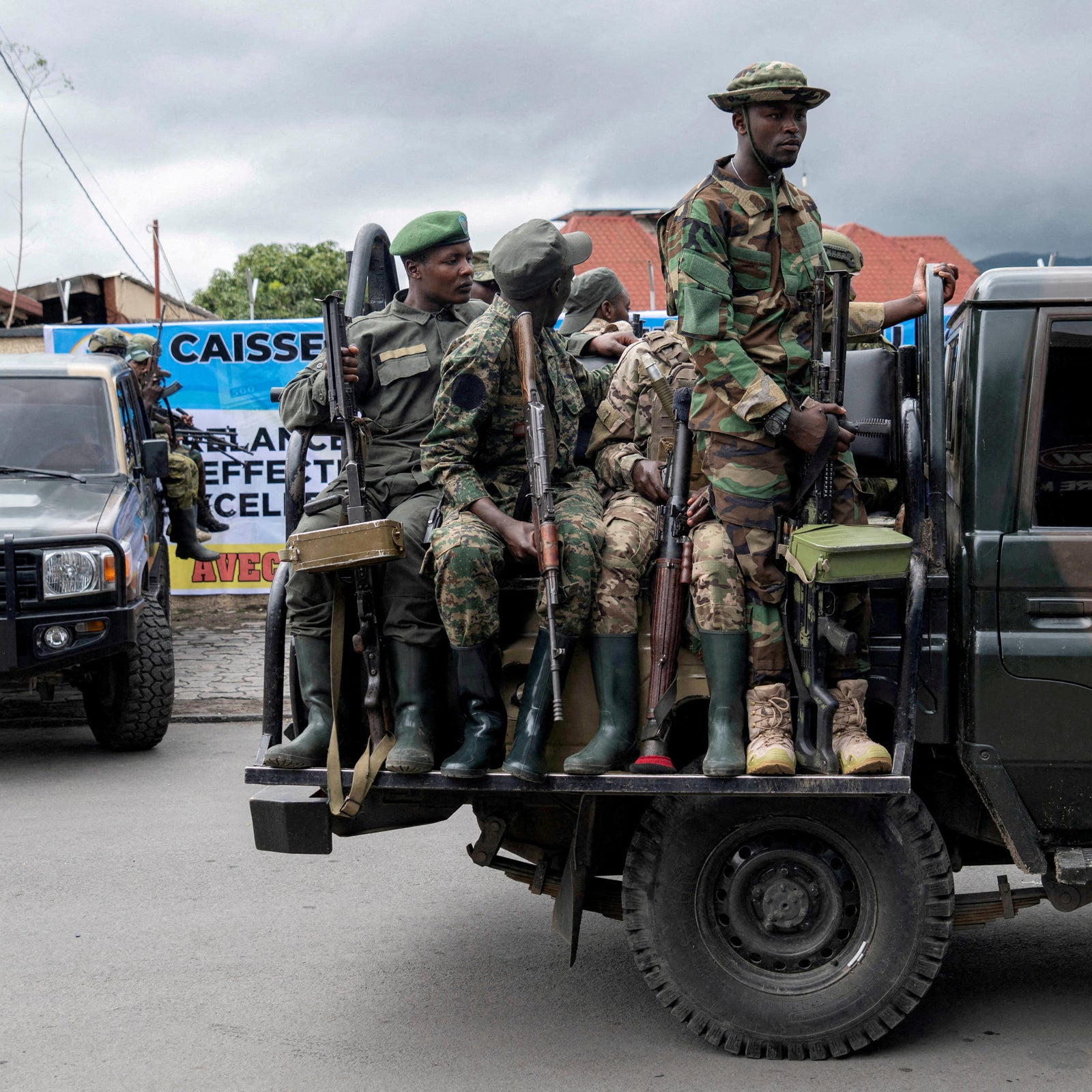 U.S. brokers DRC-Rwanda deal with high risk, potential "vast rewards"