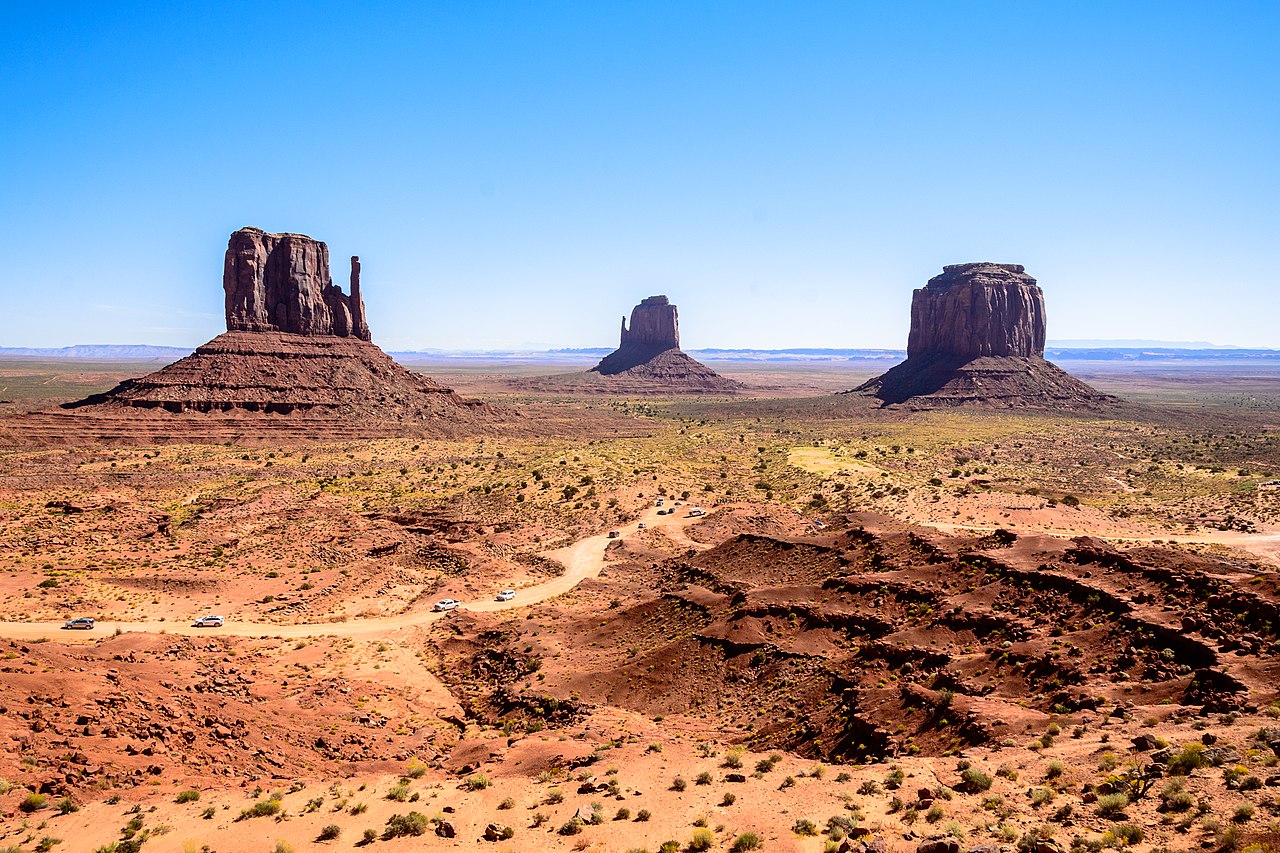 Four Sacred Mountains Protect This Valley Where Navajo Creation Stories ...