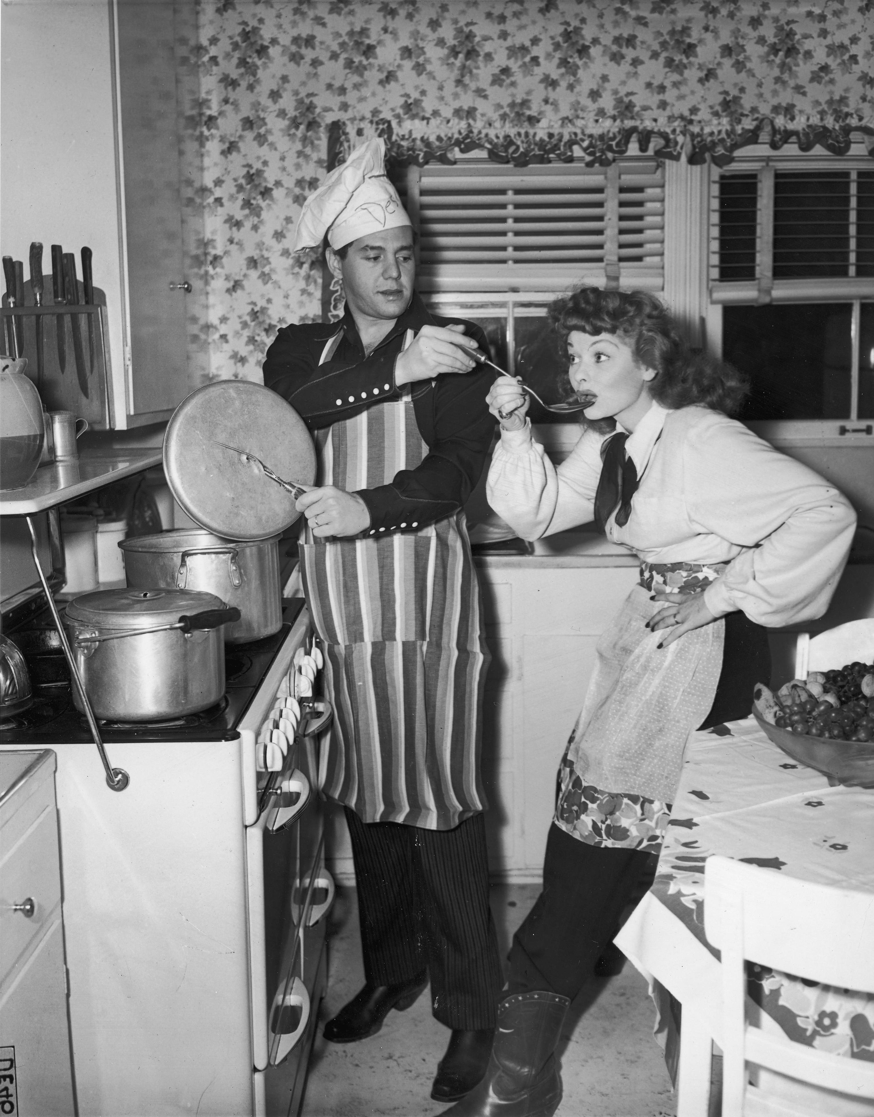 Young Lucille Ball & Desi Arnaz: Rare Photos Before 'I Love Lucy'