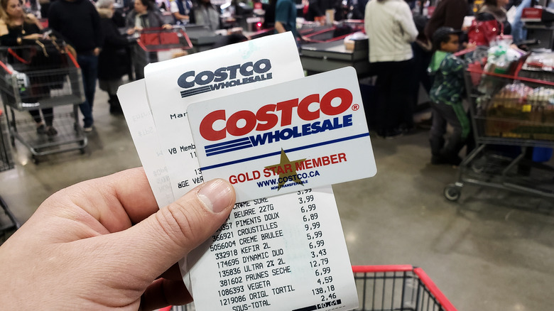 13 Mistakes Everyone Makes While Shopping At Costco