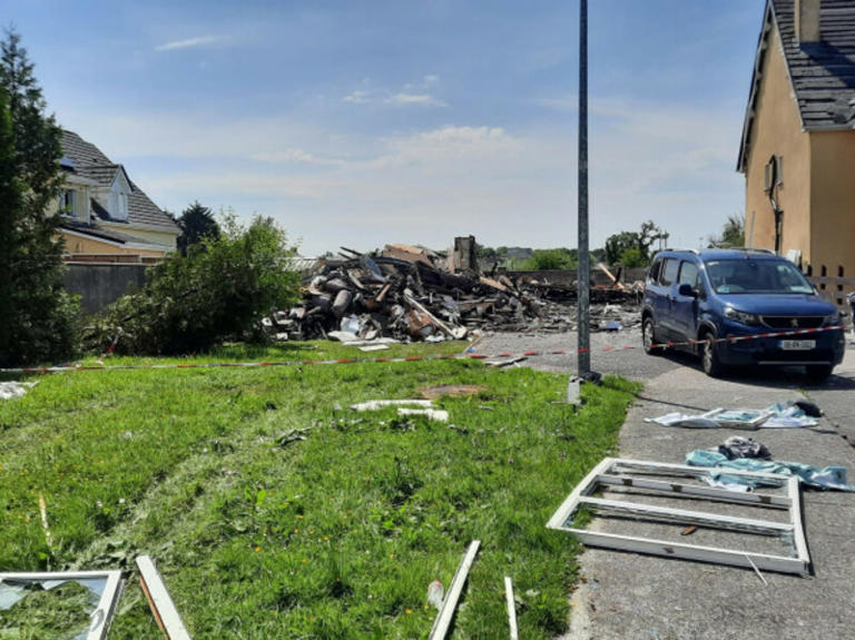 Man killed after explosion and fire at house in Co Roscommon named ...