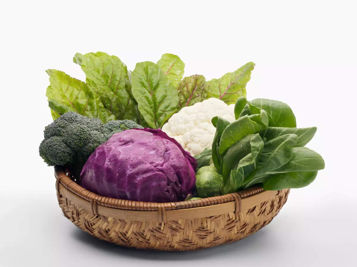 6 green superfoods that naturally keep the gut healthy