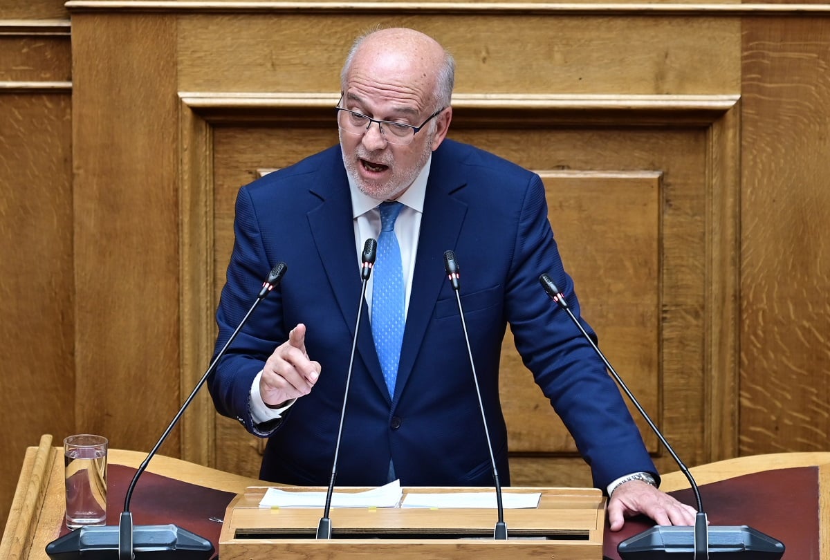 «Ψέματα όσα είπε ο Φλωρίδης στη Βουλή», λέει ο αντίδικος της ...