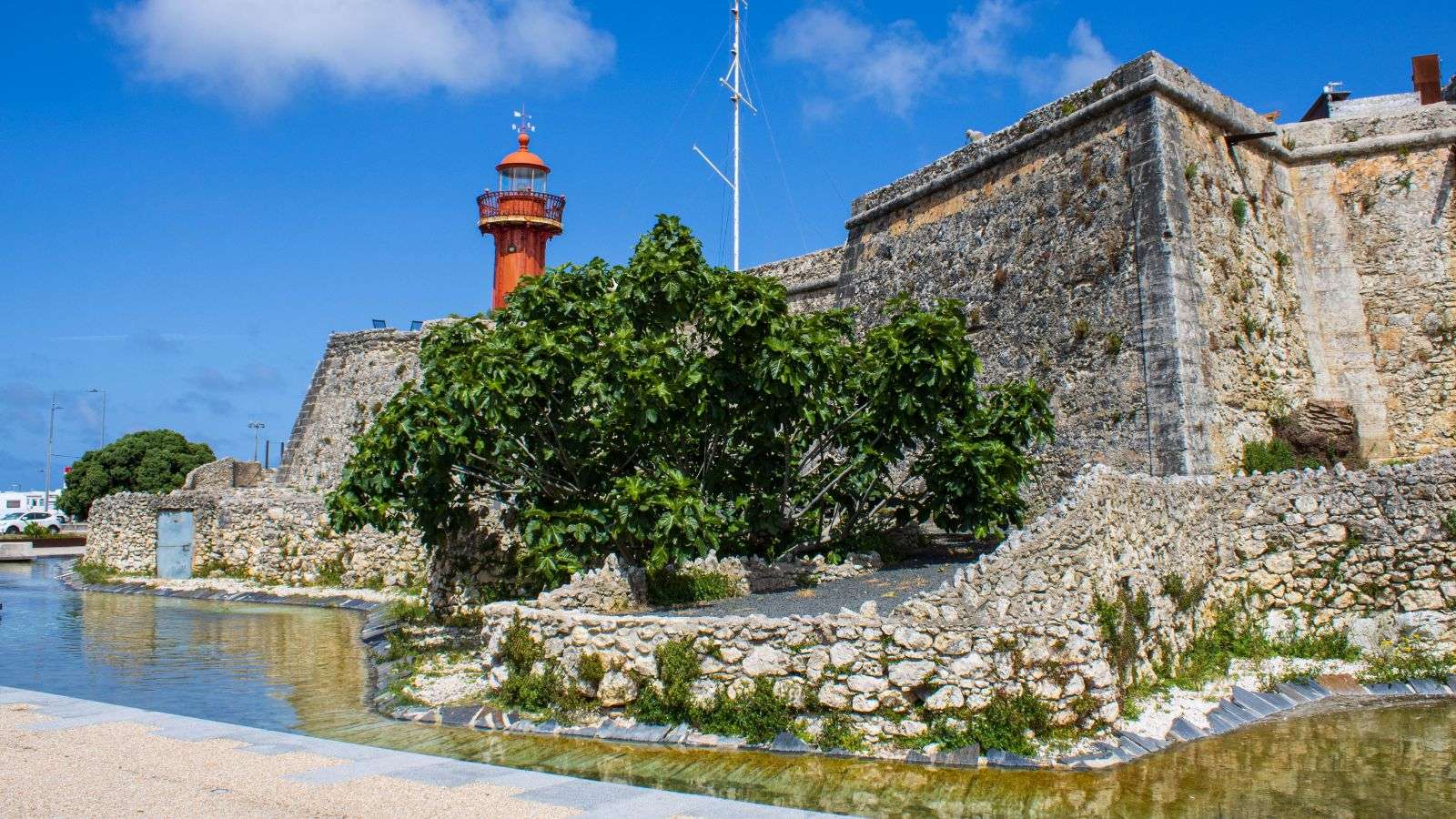 18 Places Where the Locals in Portugal Go for an Authentic Experience