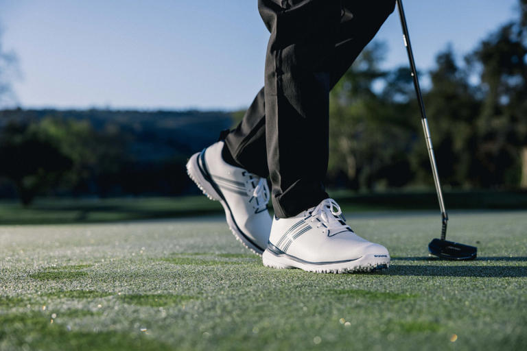 SQAIRZ’s incredible year-end sale means almost 40% off fantastic golf shoes