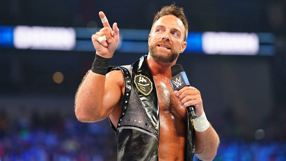 Rumor On Backstage Push For LA Knight To Move To WWE Raw