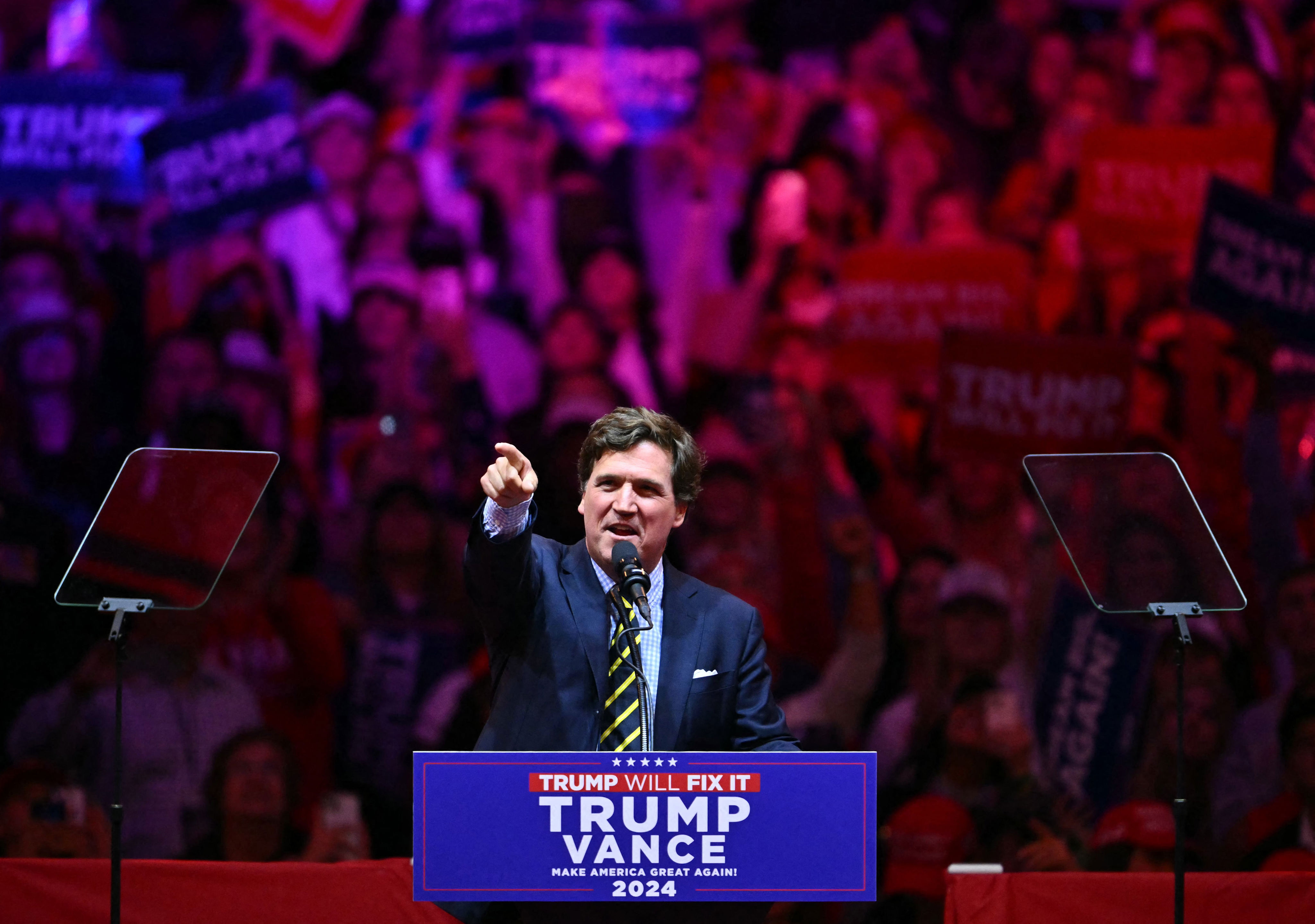 Tucker Carlson is doing a better job than Democrats of countering Trump ...