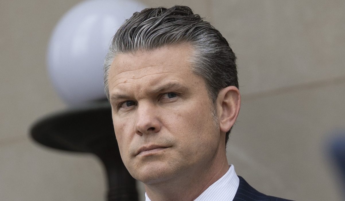 Ben & Jerry's Co-Founder, Using a Chainsaw, Destroys Pentagon Model ...