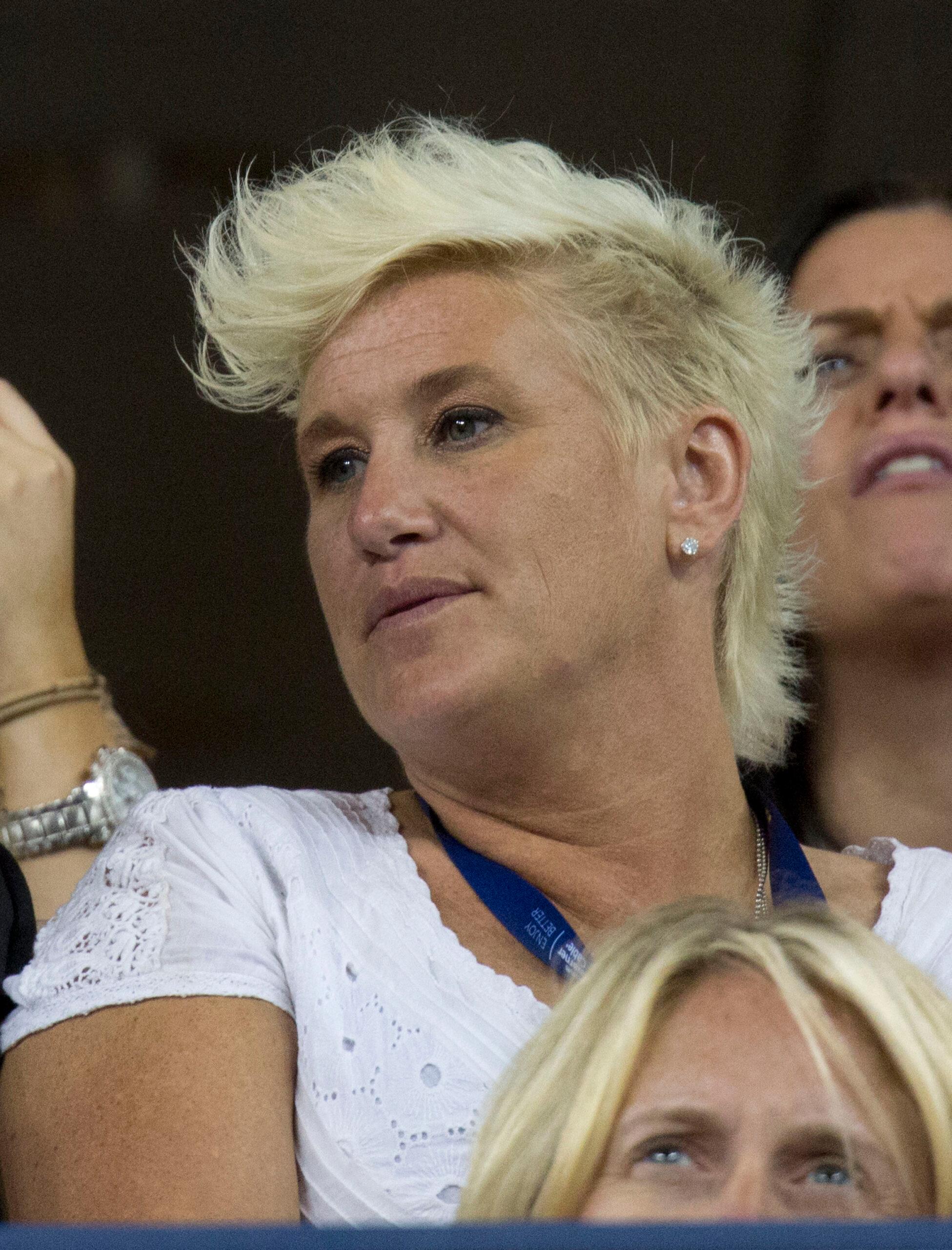 Autopsy Confirms Anne Burrell’s Shocking Cause Of Death