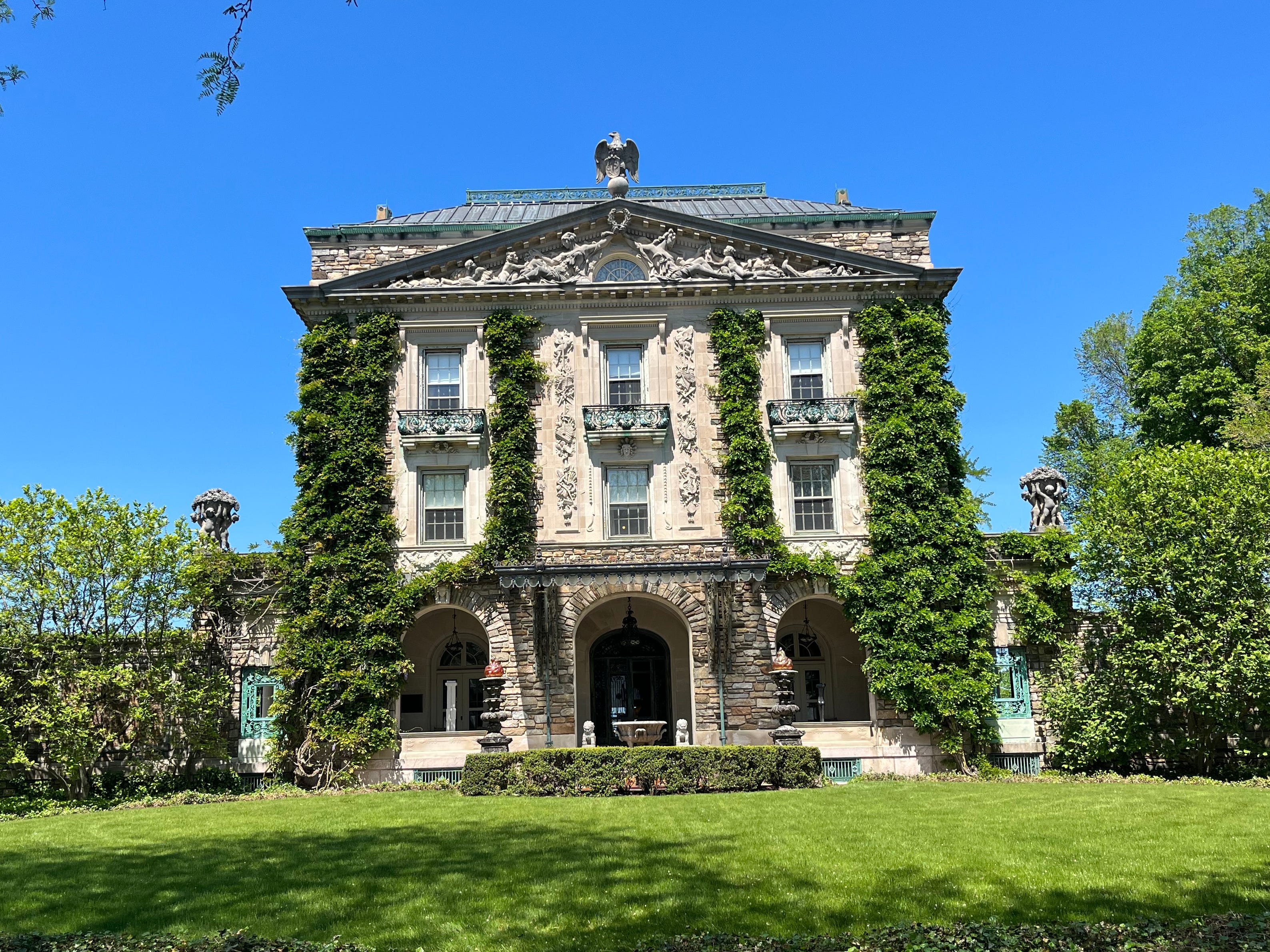 See inside Kykuit, a 40-room mansion in New York that once belonged to ...