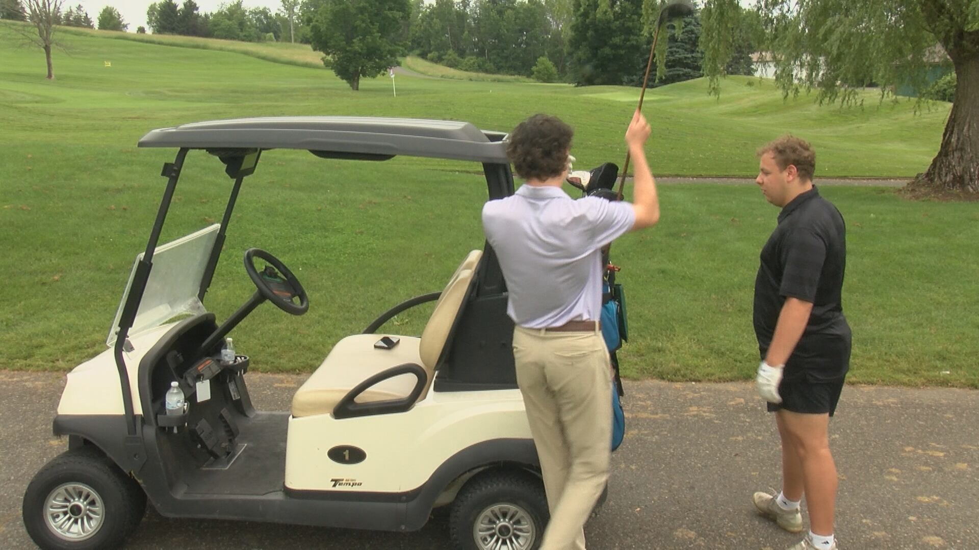 Golf courses see surge of younger players hitting the greens