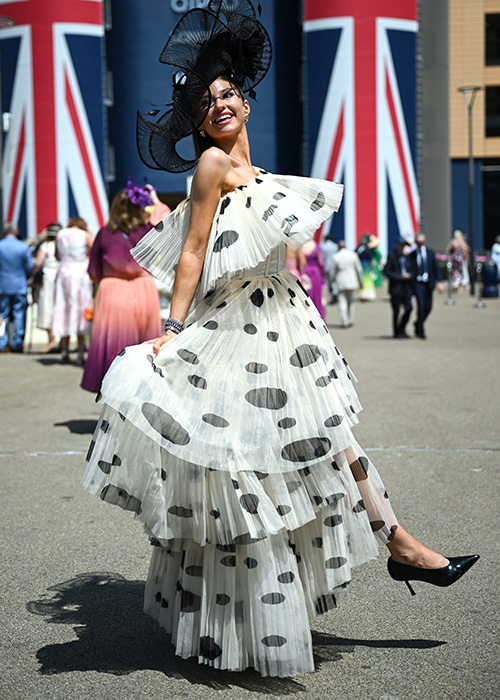 Pretty in polka dots! Racegoers up the style stake for Ladies Day at ...