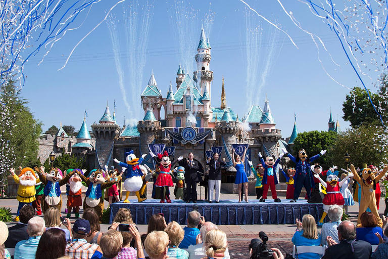 Dad ‘almost spit out his coffee’ over nearly four-figure Disneyland ...