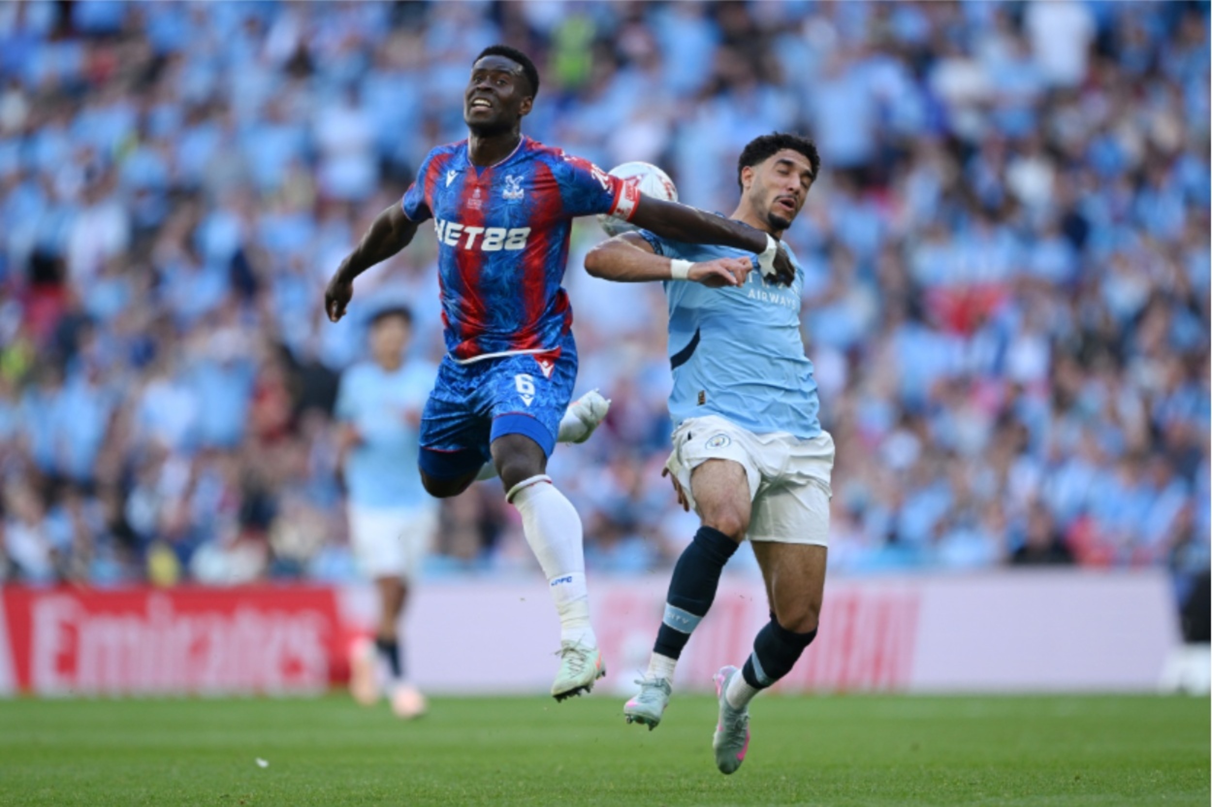 Liverpool’s £45m move could stall as Slot target happy to stay put