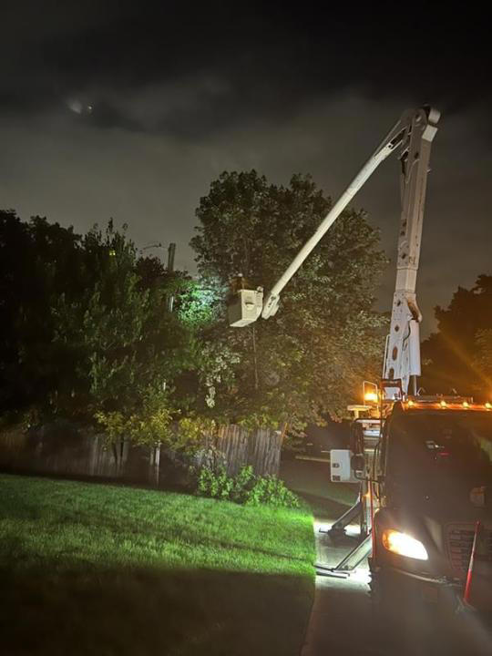 AES Indiana, Duke Energy work to restore power as thousands remain ...