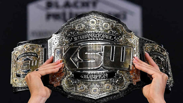UFC Hall of Famer helps announce surprise double-signing of KSW champions