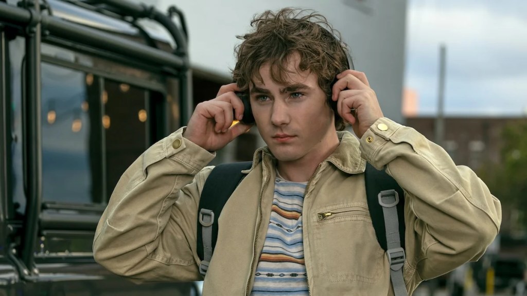 'The Waterfront' Cast and Character Guide: Who's Who in the Netflix Series?