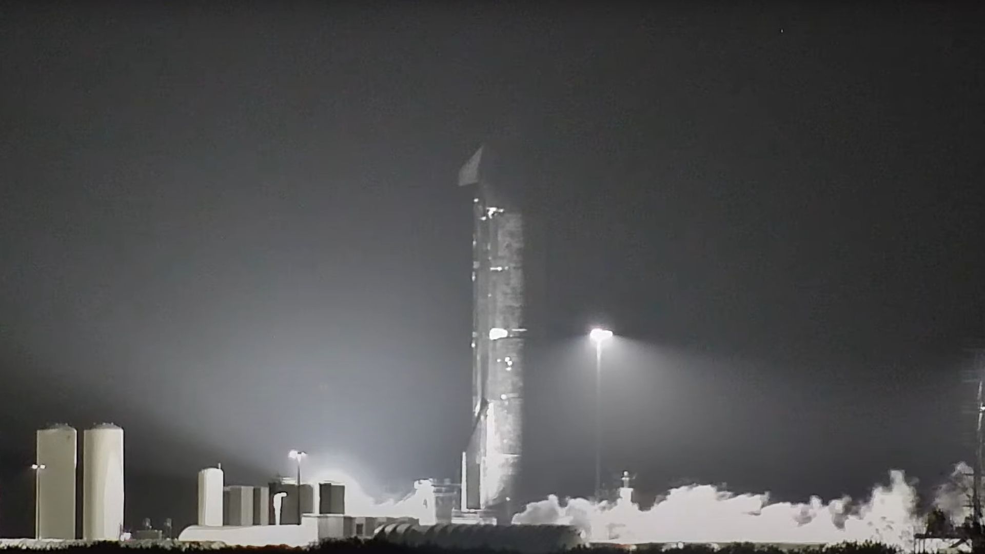 Elon Musk: SpaceX rocket explosion is «just a scratch»