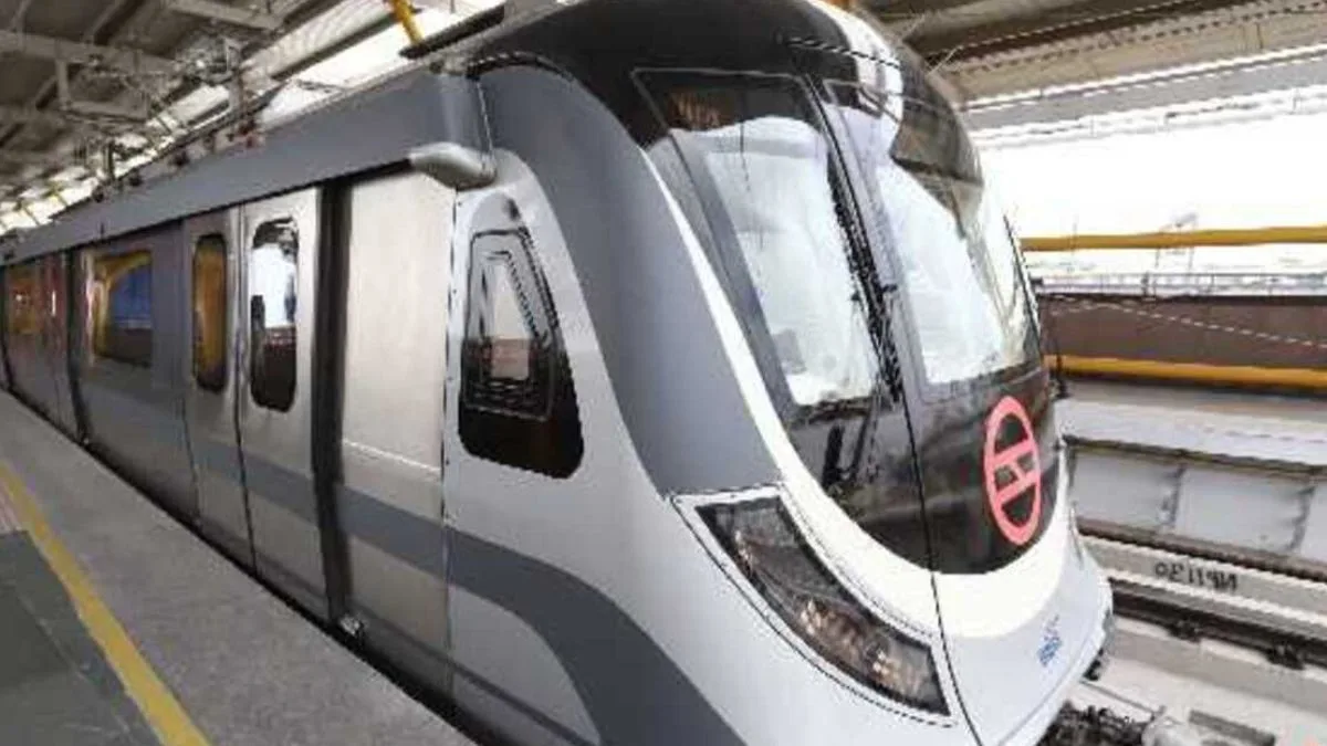 All gates of Lal Quila Metro Station reopen five days after Delhi blast