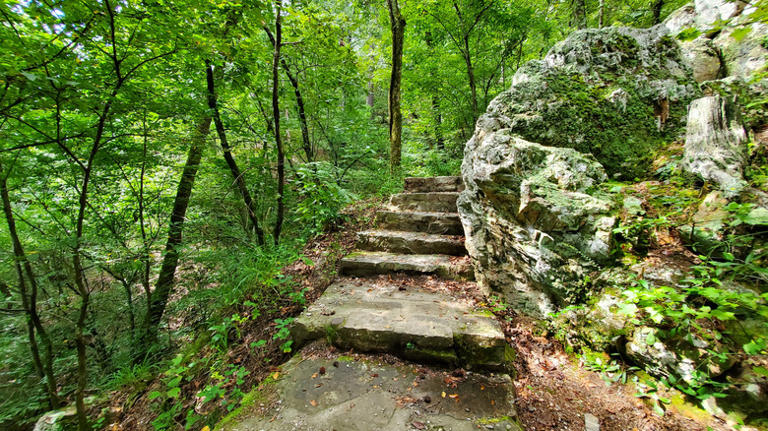 Arkansas' Scenic And Easy Hot Springs National Park Trail Passes Hidden ...
