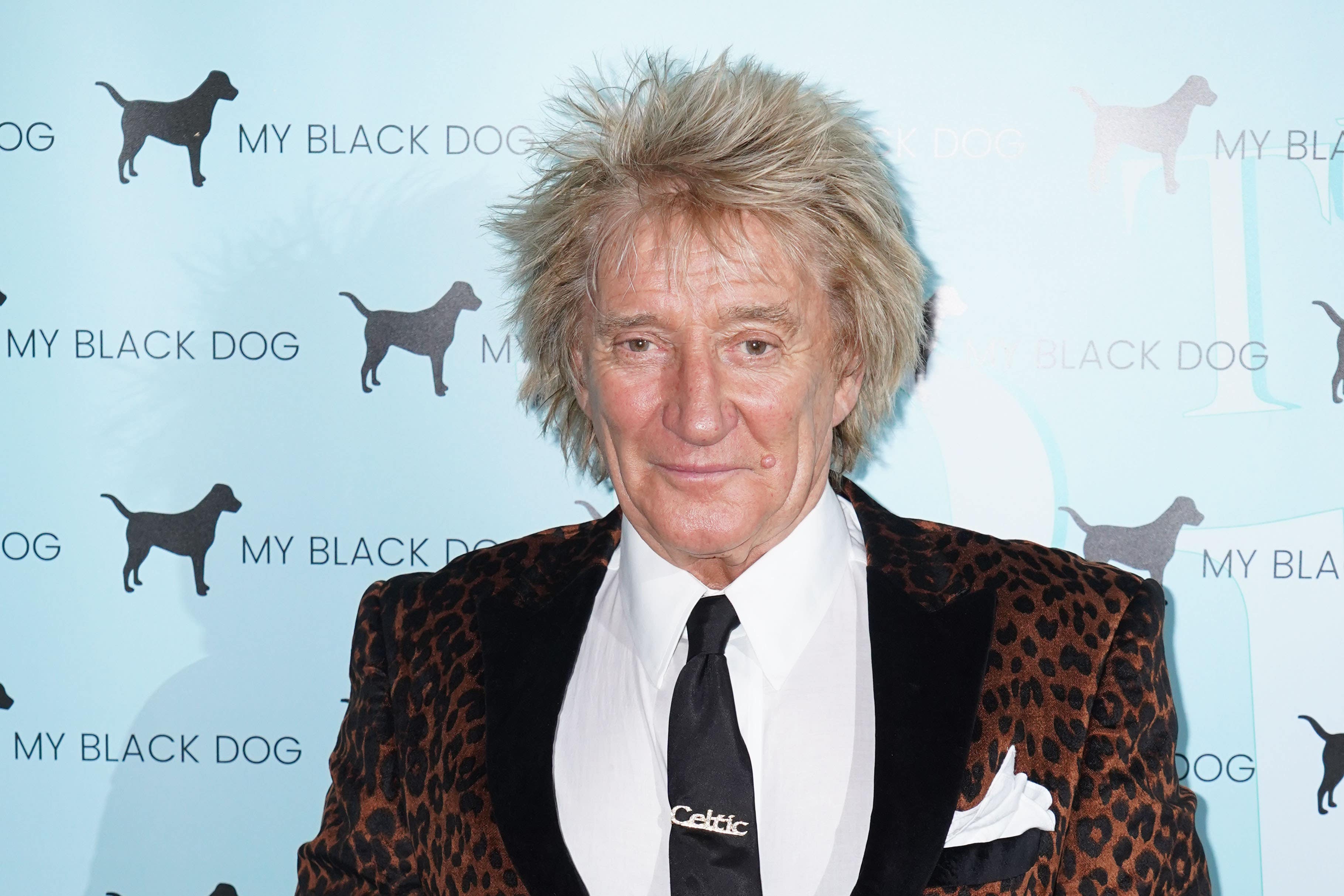 Sir Rod Stewart explains why he's no longer friends with Donald Trump