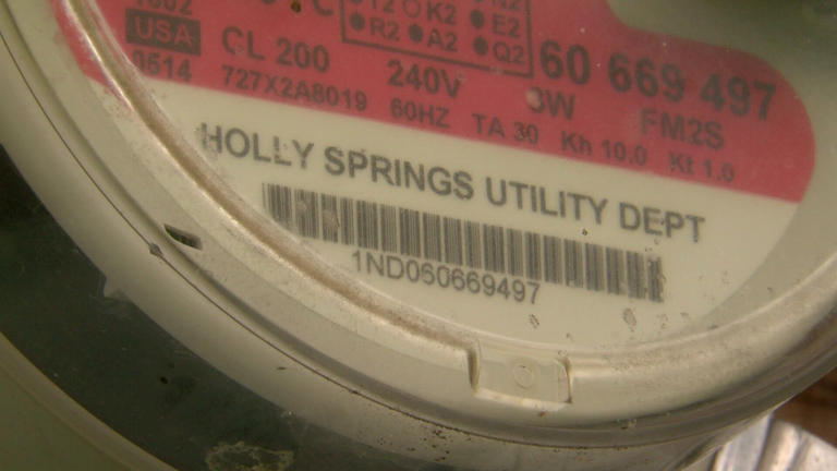 Thousands of HSUD customers without power after substation goes offline