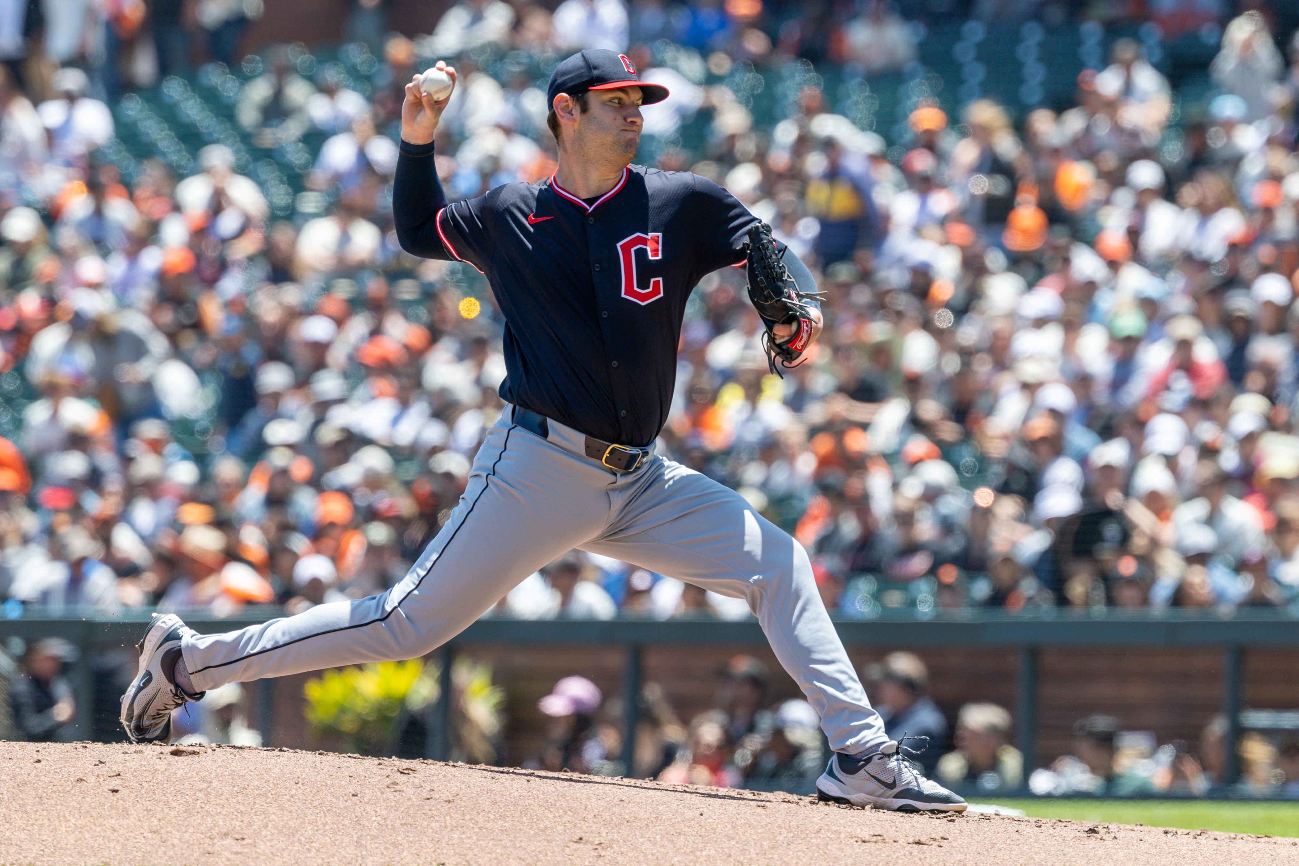 Guardians score: Giants score late against Cleveland bullpen, win ...
