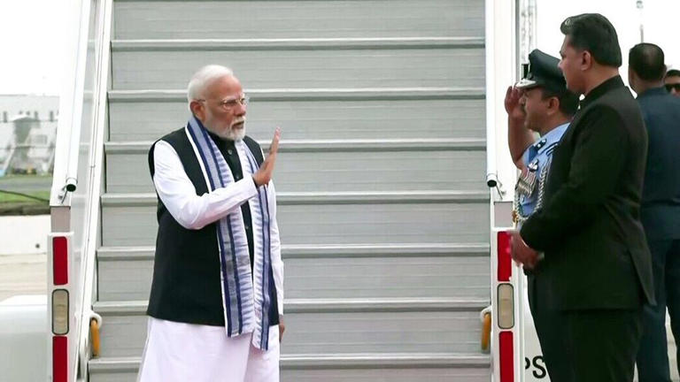 Modi's two-day tour to Bihar, Odisha & Andhra Pradesh begins today. Check full itinerary of PM's ...