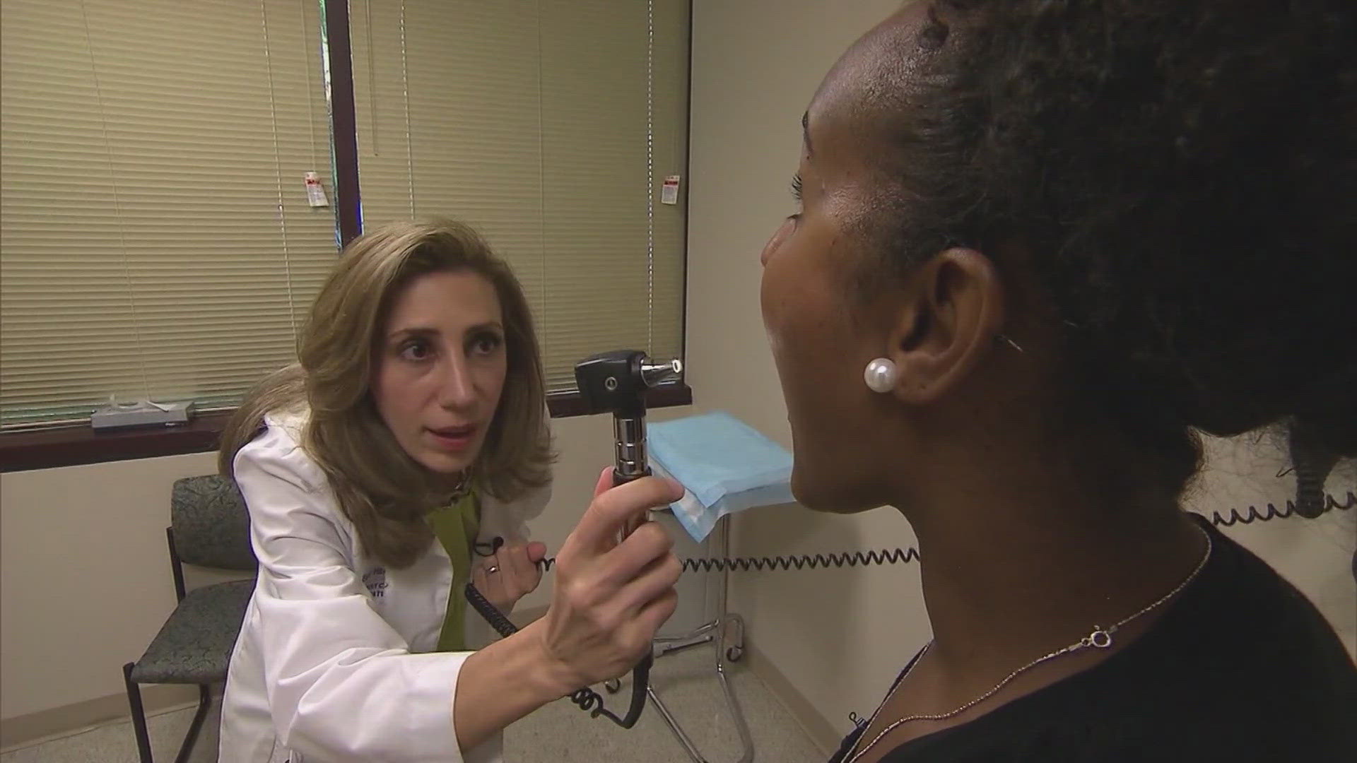 New COVID variant that may cause 'razor blade' sore throats