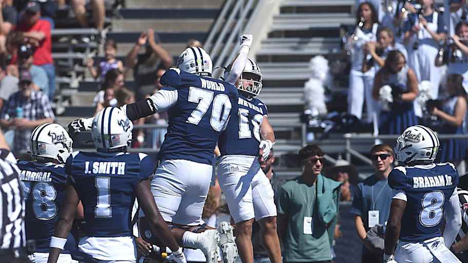 Three Oregon Ducks Predicted As Potential First Round 2026 NFL Draft Picks