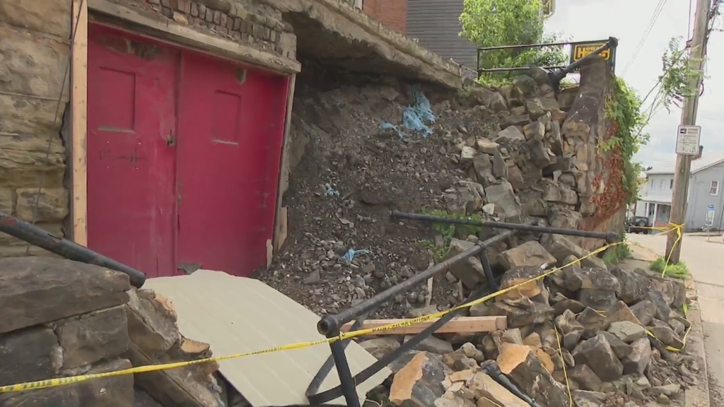 Residents concerned after part of Mount Washington church collapses