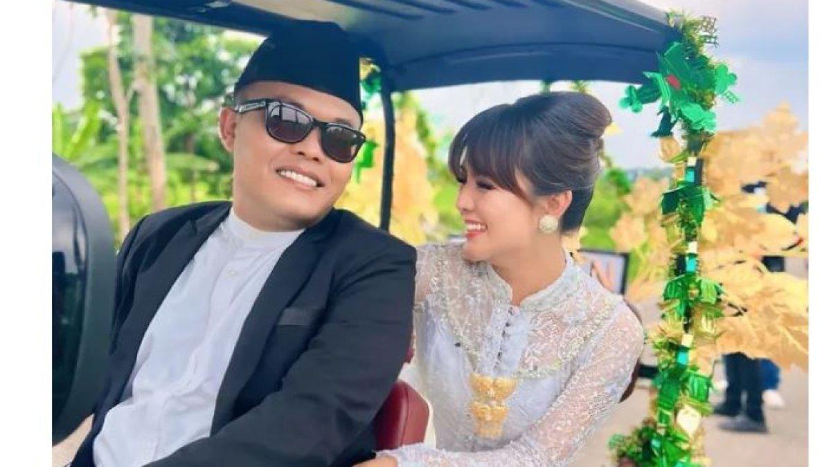 Siapa Wanita Berkebaya Putih yang ,Menikah, dengan Sule? Ini Sosoknya ...