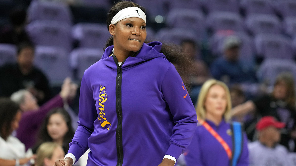 Why this Sparks rookie earned high praise from Lynne Roberts