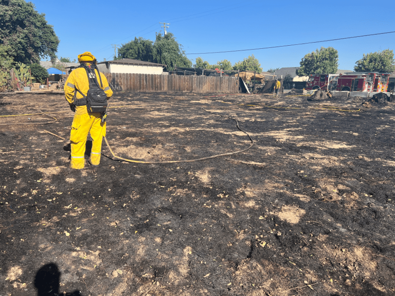 Modesto FD battles spreading blaze in Tuolumne River area, causing some ...