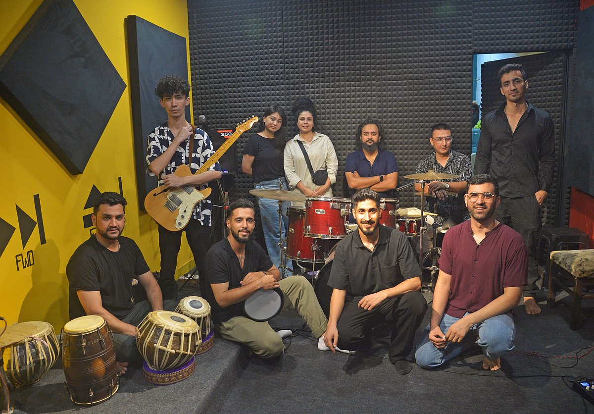 Salaam Band's sounds of exile, songs of experience