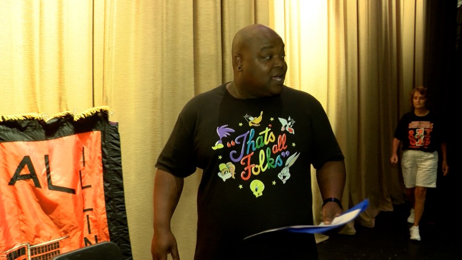 Manual hoops documentary set to premiere in Peoria on Saturday