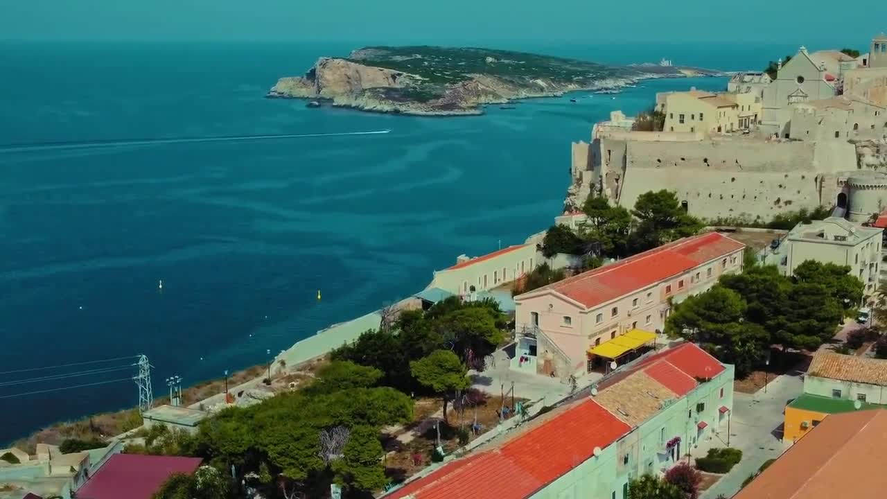 Merveilles aériennes des îles Tremiti : l'archipel caché d'Italie